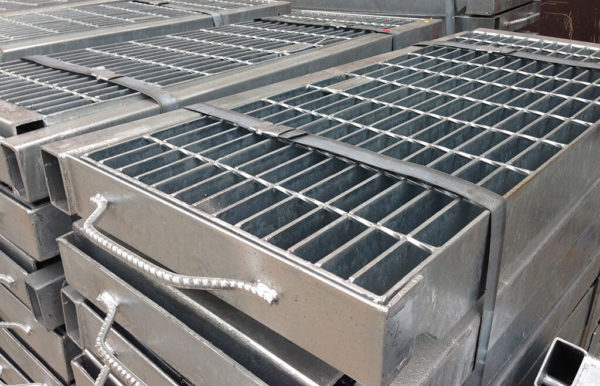 Grates | Stormwater Pits, Lids, Kerb Entry and more | Advanciv